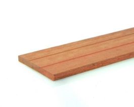 Sample: Plank Keruing Hardhout Geschaafd 16x145mm | Tuinhoutdiscount.nl